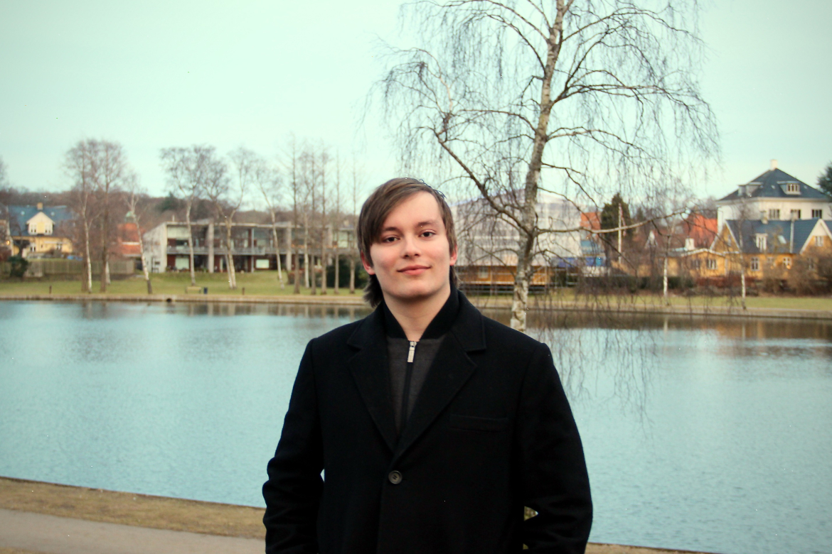 Marcus er 22 og leder af to byrådsudvalg | Djøfbladet