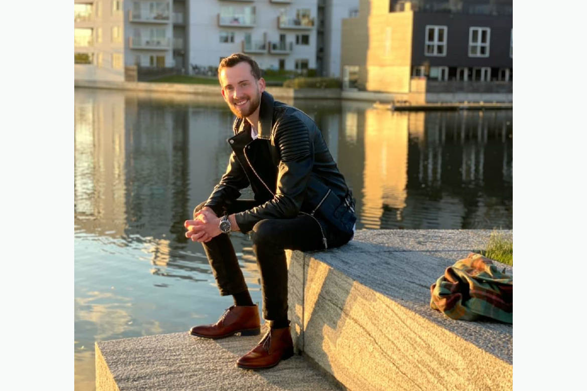 Jonas er lige begyndt på universitetet for fjerde gang | Djøfbladet